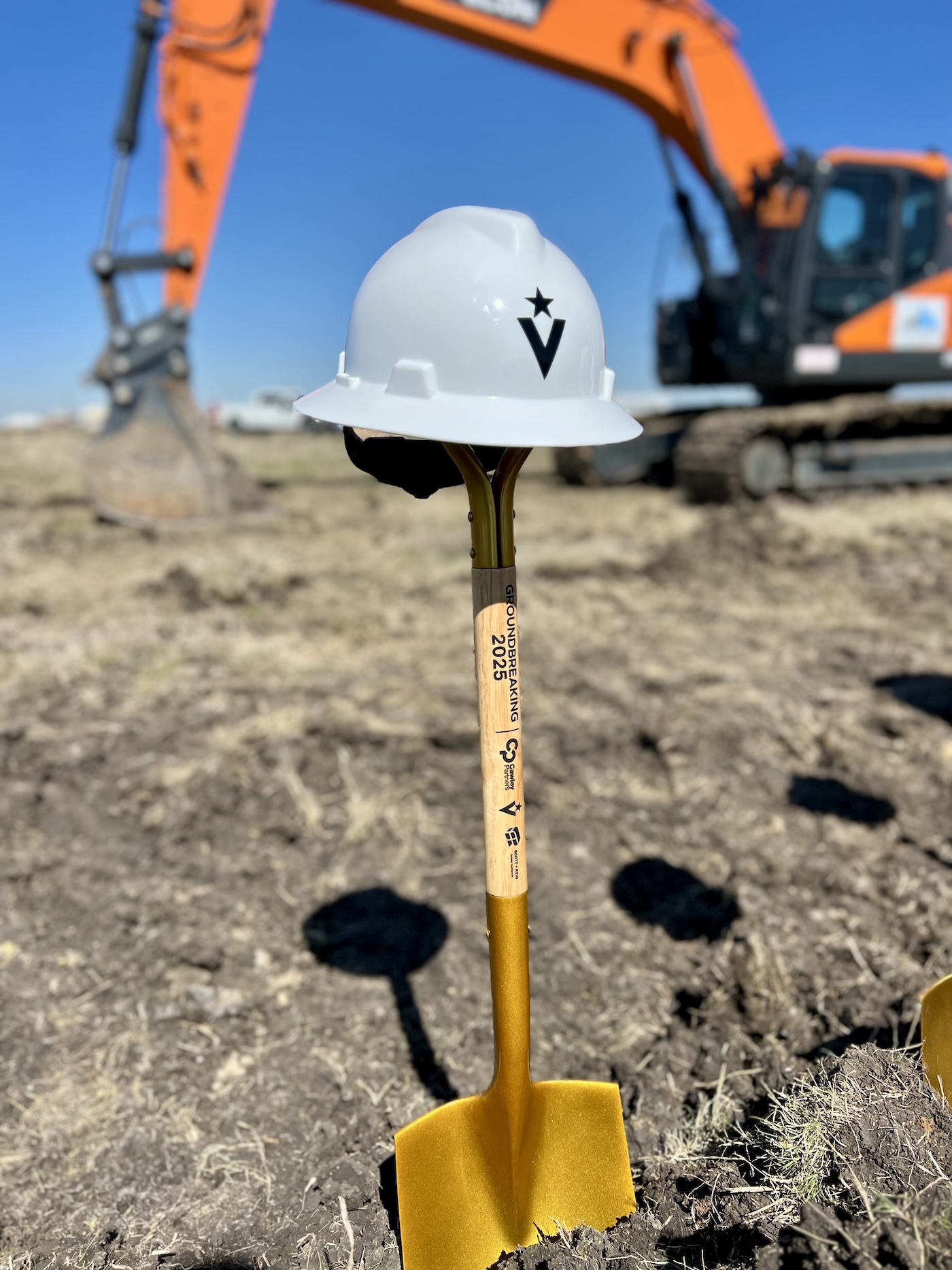 Groundbreaking of Veritex Frisco | Scott + Reid